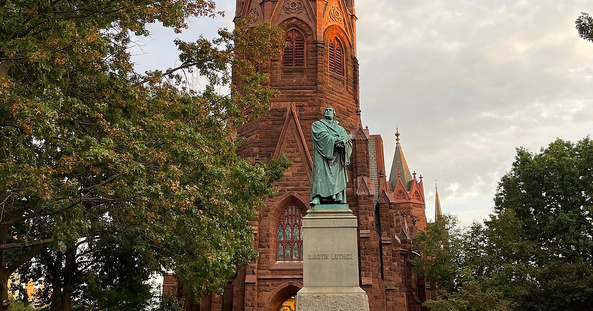 Martin Luther Statue in Logan Circle, Washington D.C. | Tripomatic