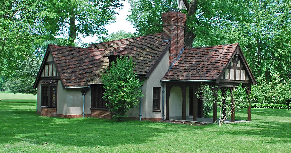 Edsel and Eleanor Ford House Museum in Michigan, United States | Tripomatic
