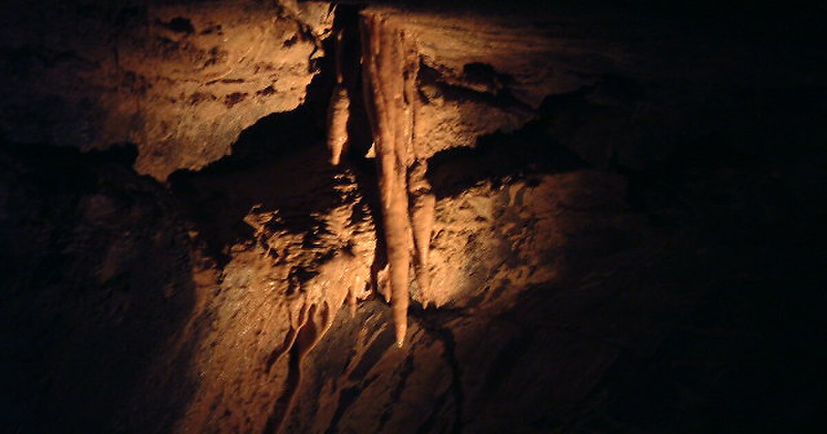 Aillwee Cave in County Clare, Ireland | Tripomatic