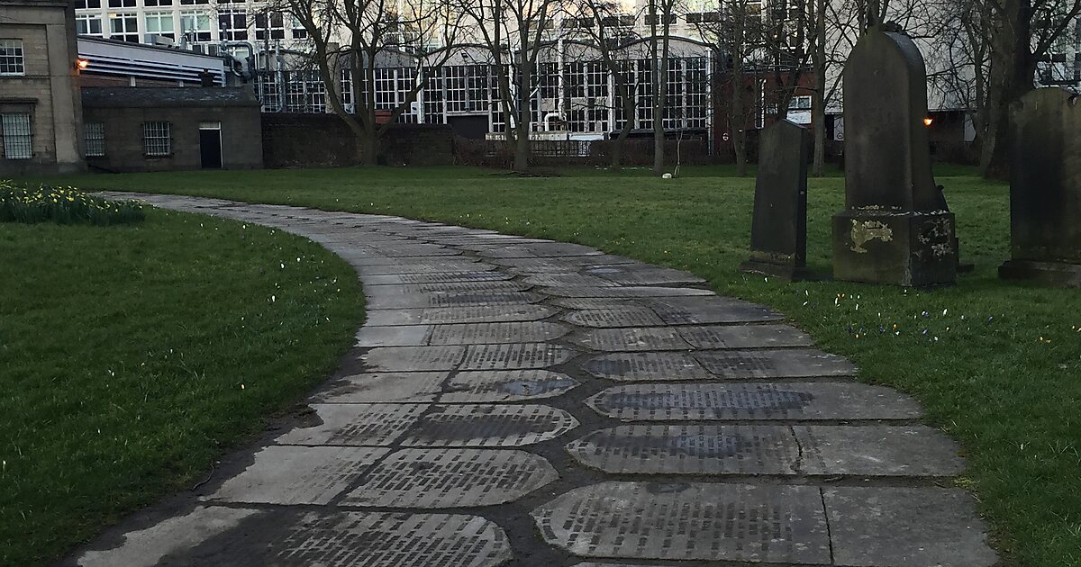 St. George's Fields (Woodhouse Cemetery) in Leeds, UK | Tripomatic