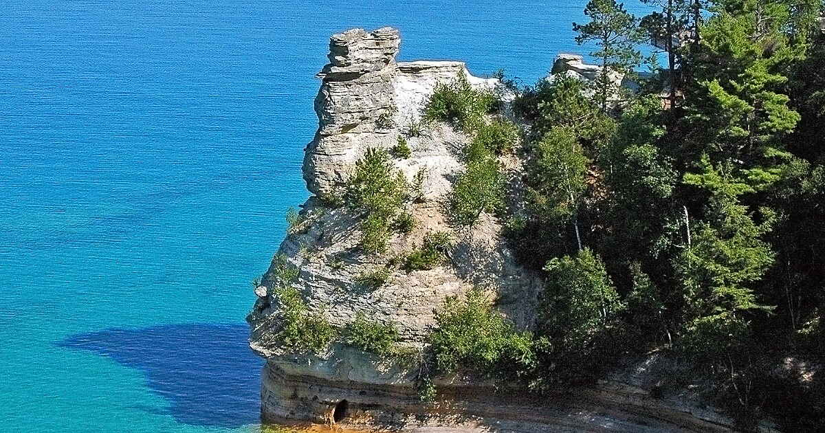Pictured Rocks National Lakeshore (Inner Buffer Zone) in United States ...