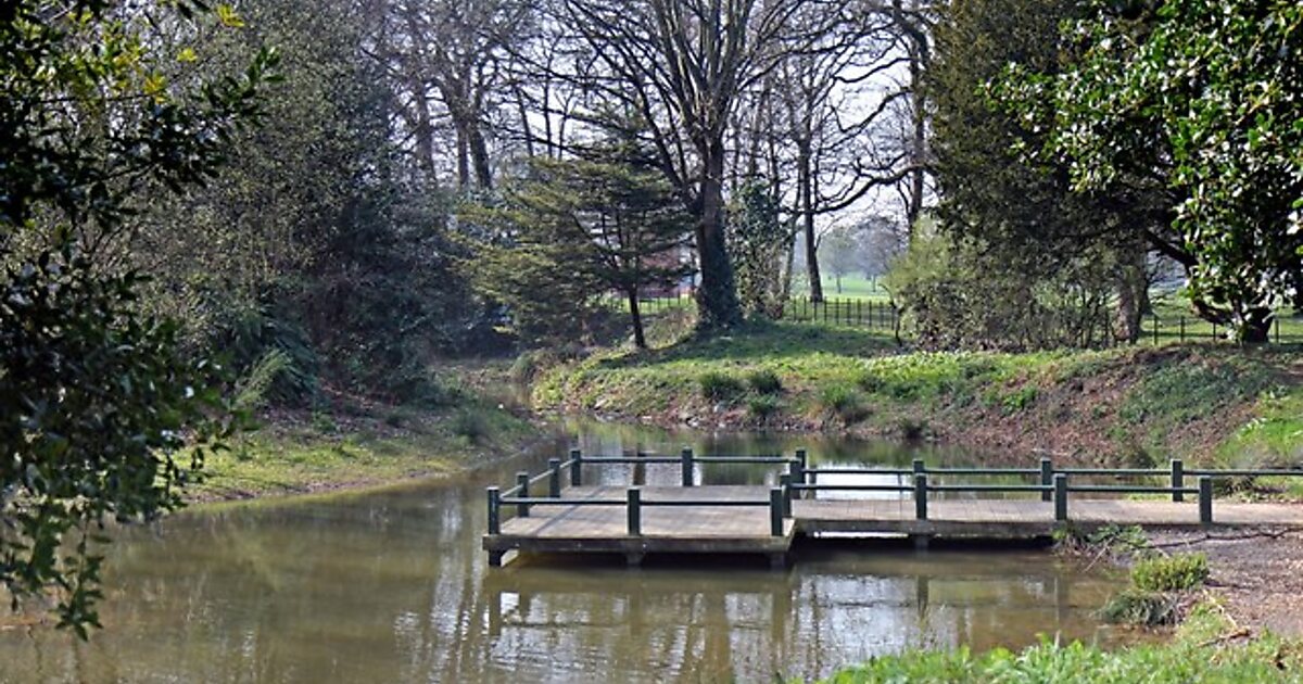Birkenhead Park in Merseyside, UK | Tripomatic