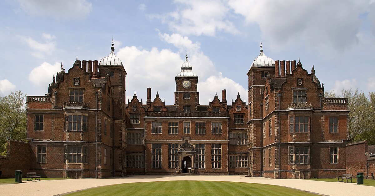 Aston Hall in Birmingham, UK | Sygic Travel