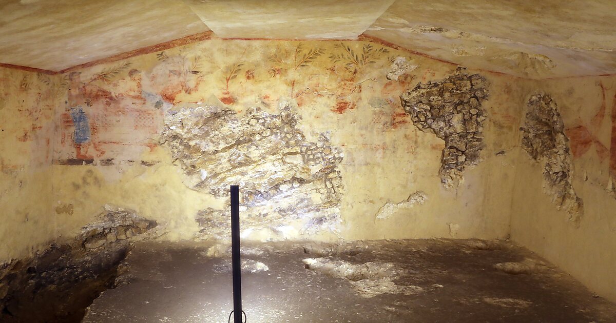 Tomb of the Blue Demons in Tarquinia, Italy | Tripomatic