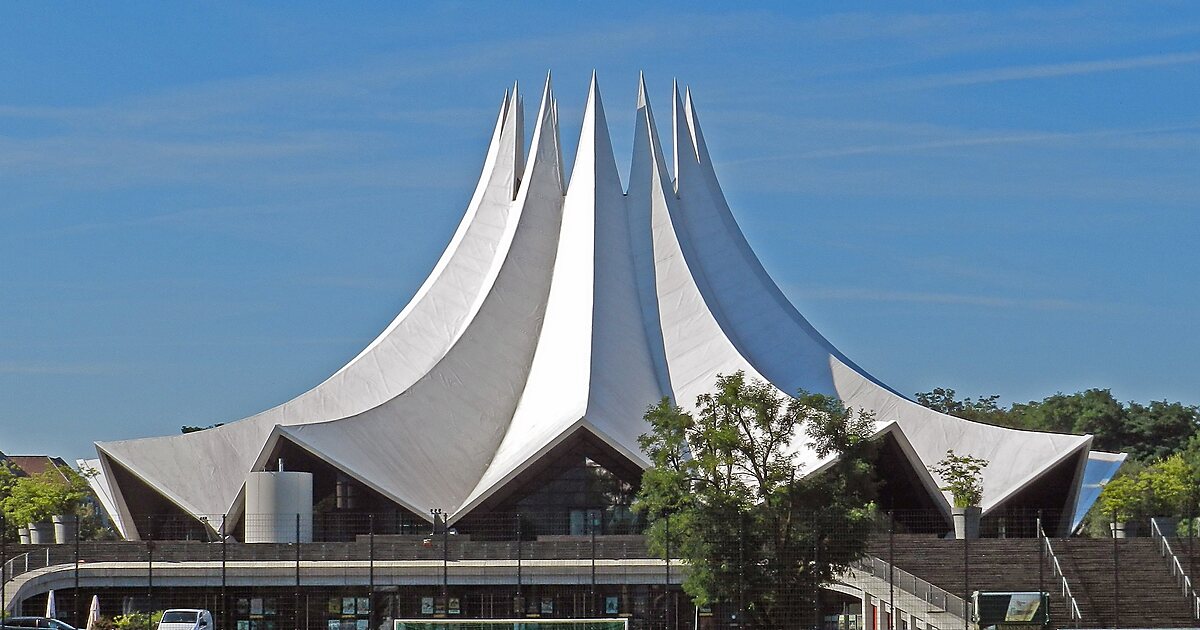 Tempodrom in Friedrichshain-Kreuzberg, Berlin, Deutschland | Tripomatic
