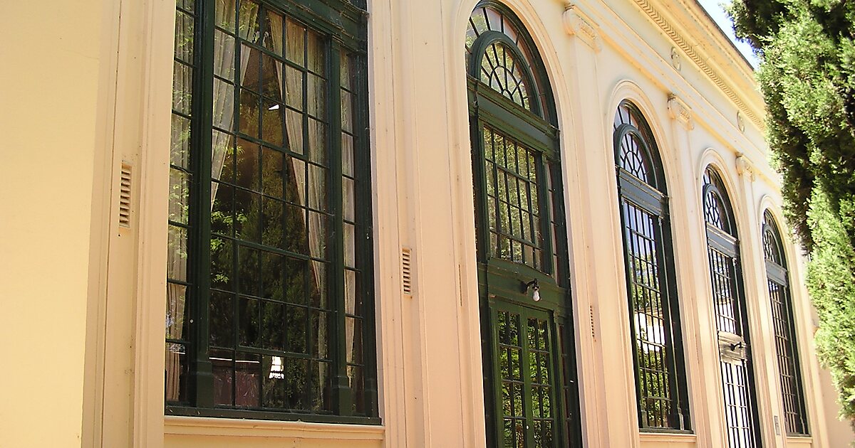 Albert Hall in Canberra, Australia | Tripomatic