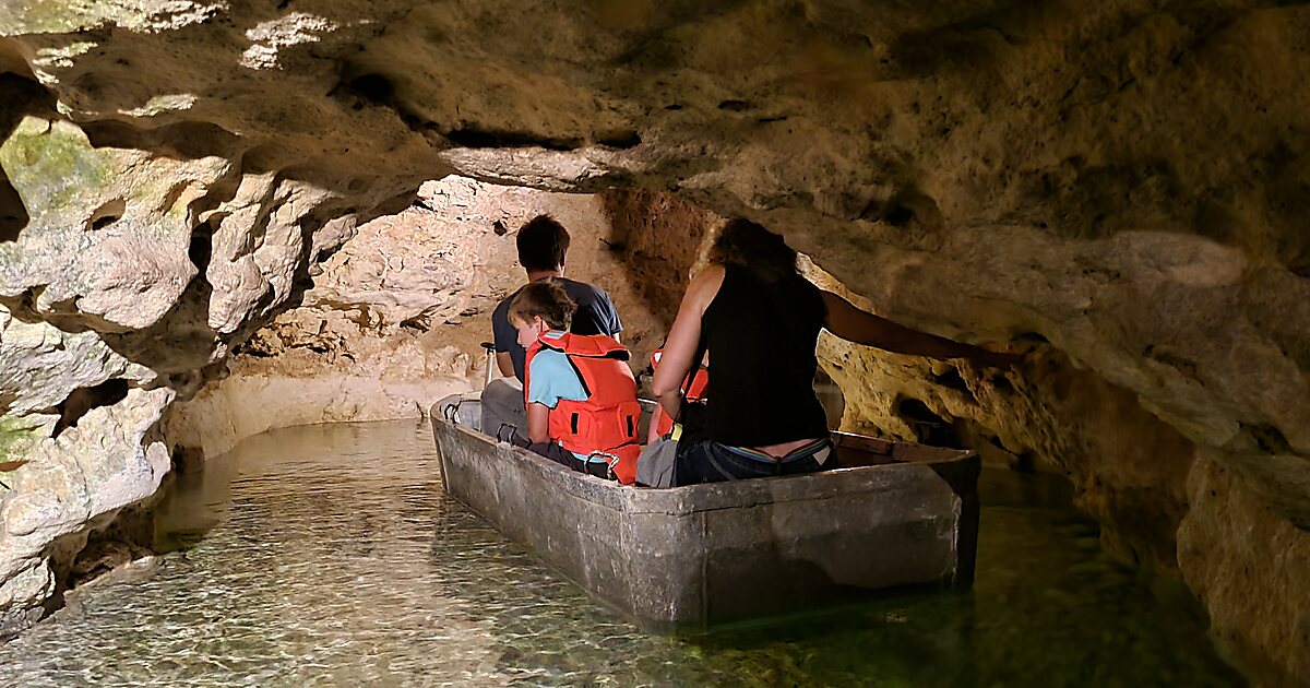 Tapolca Cave Lake in Tapolca, Deutschland | Tripomatic