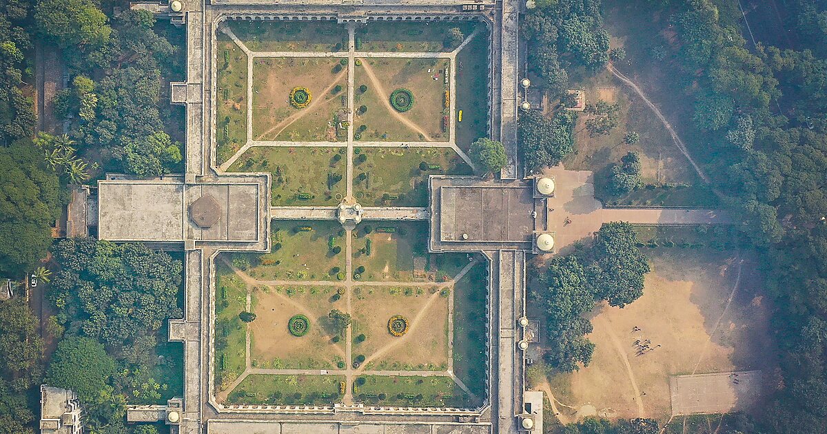 Salimullah Muslim Hall in Dhaka, Bangladesh | Tripomatic