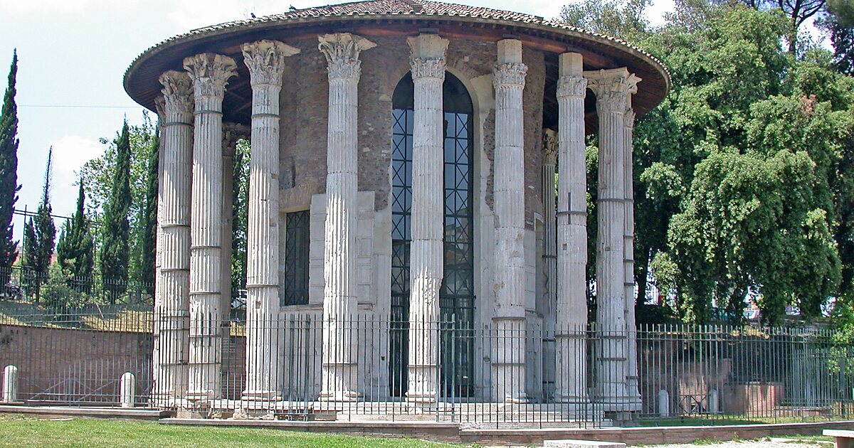 Temple of Vesta in Campitelli, Rome, Italy | Tripomatic