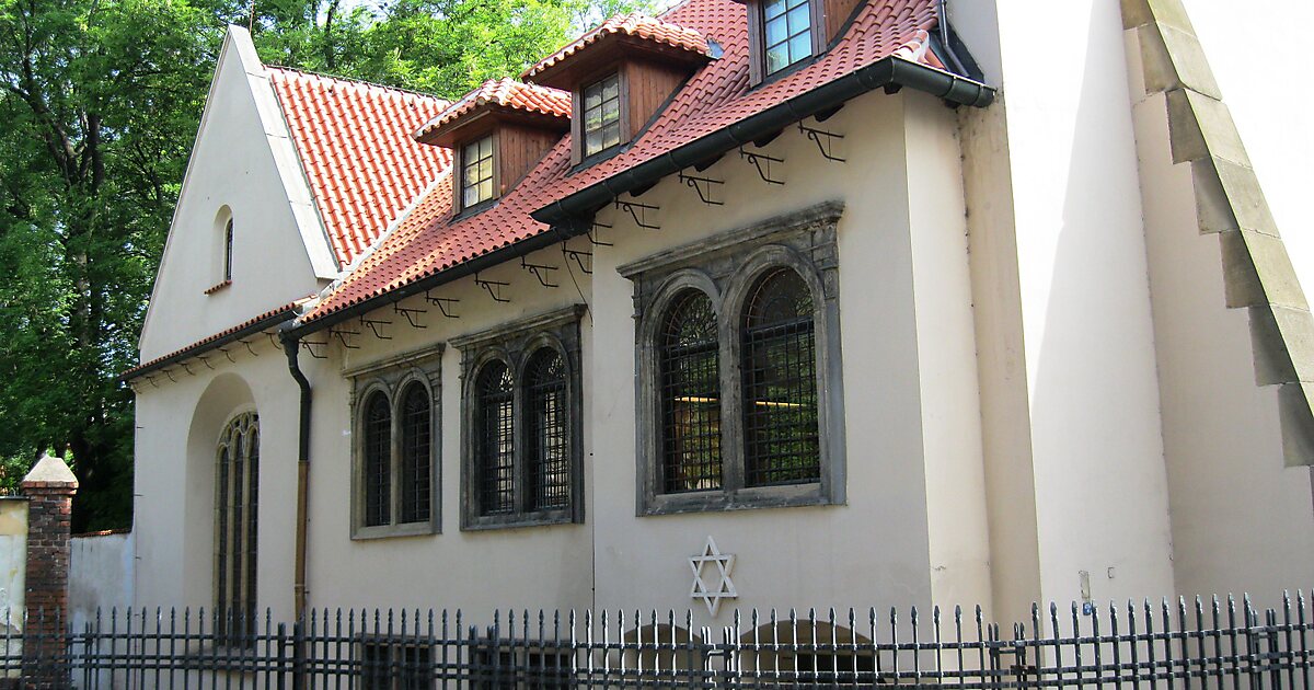 Sinagoga Pinkas en Josefov, Praga, Chequia | Tripomatic
