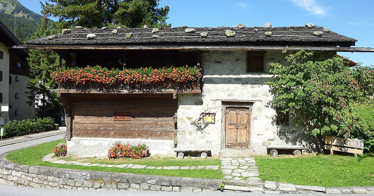 Nutli-Hüschi Folk Museum in Alps, Switzerland | Tripomatic