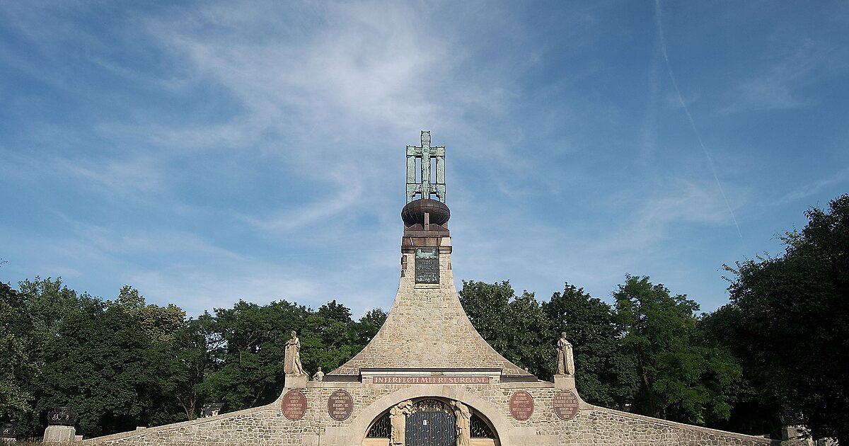 (Battle of Austerlitz) Cairn of Peace Memorial in Prace, Czechia ...