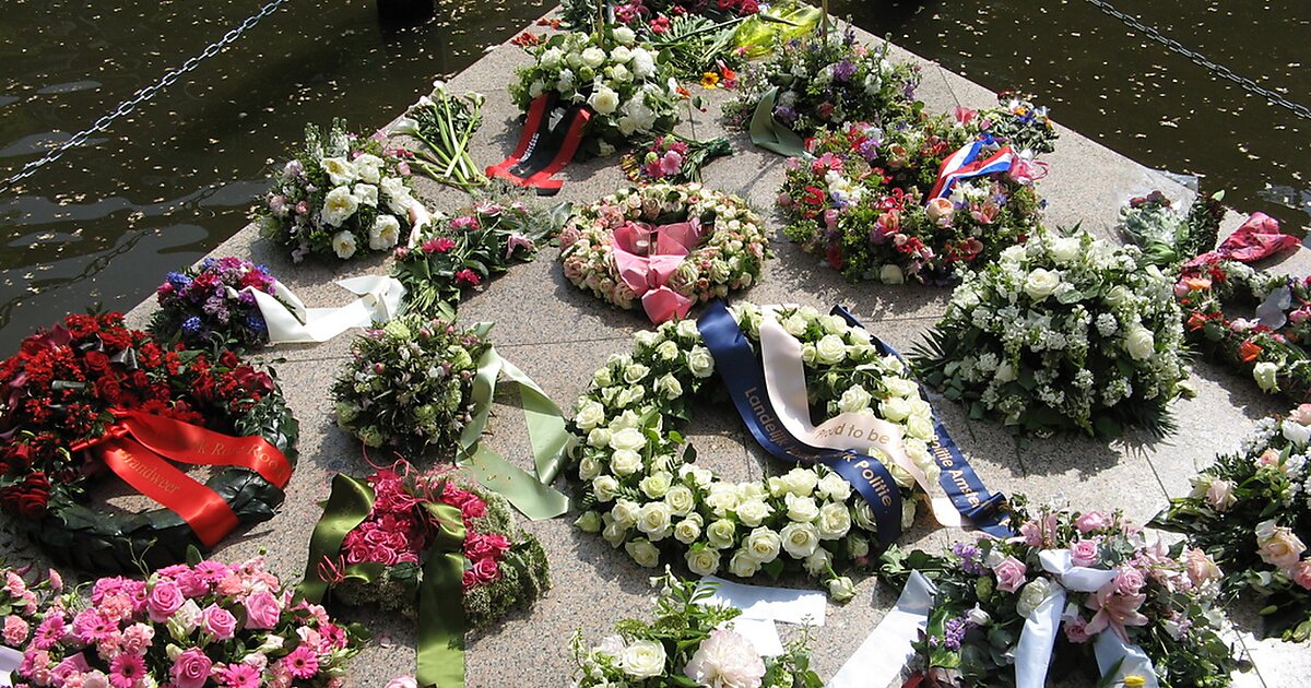 Homomonument in Centrum, Amsterdam, Netherlands | Tripomatic