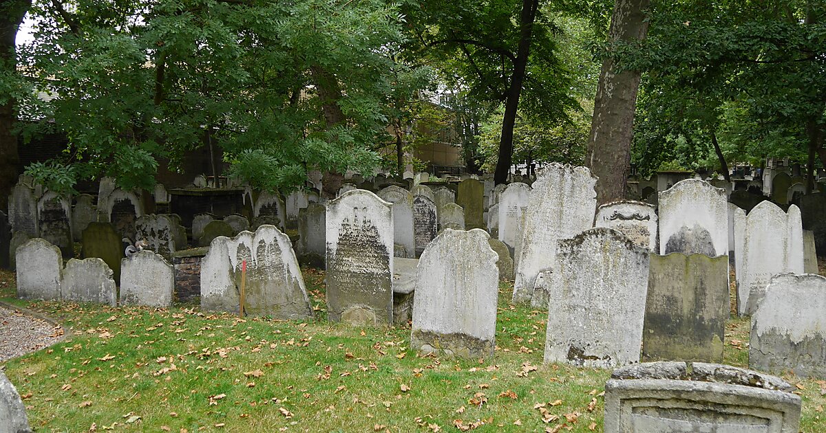 Bunhill Fields Burial Ground