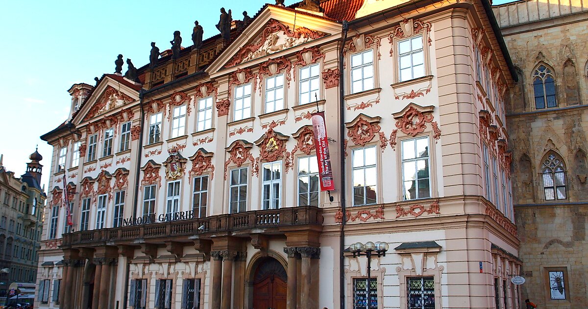 Kinský Palace in Old Town, Prague, Česko | Tripomatic