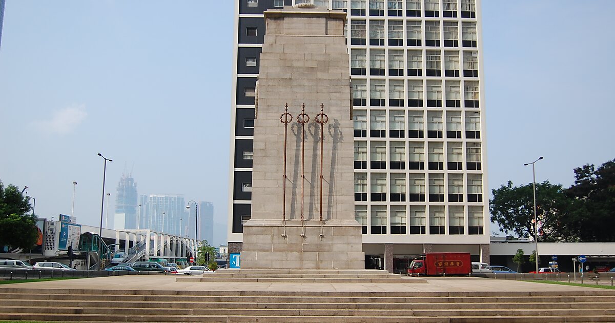 The Cenotaph in Xiang gang Hong Kong, China | Tripomatic