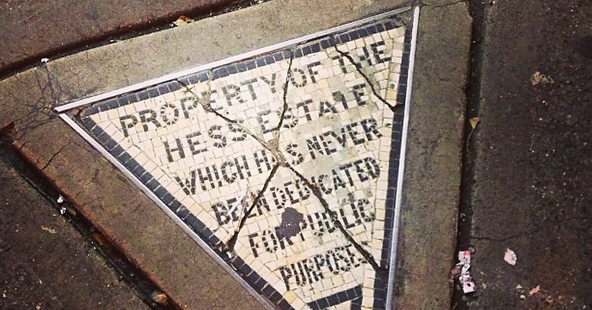 Hess-Dreieck in Manhattan, New York City, Vereinigte Staaten von ...