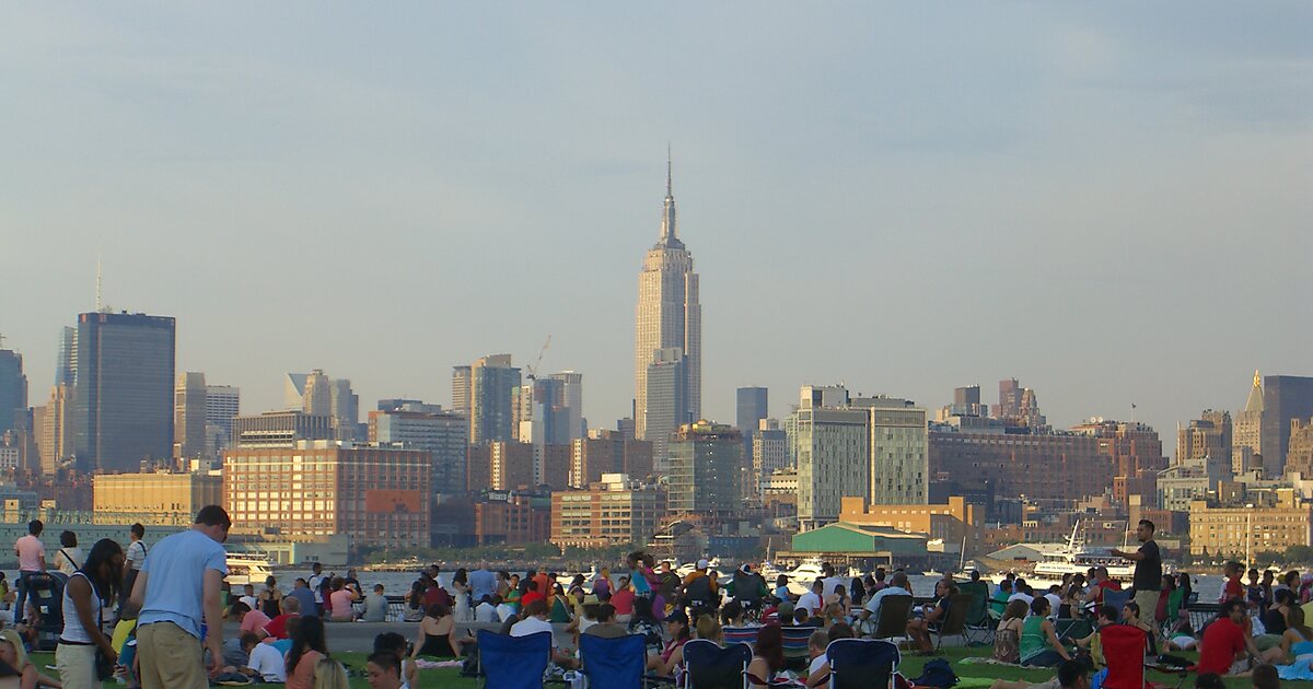 Sinatra Park in New York City, United States | Tripomatic