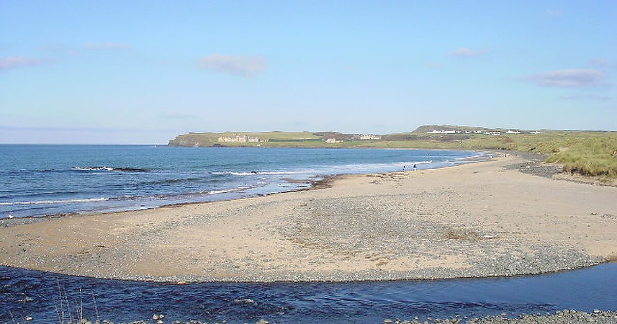 Portballintrae Beach in Northern Ireland, UK | Tripomatic