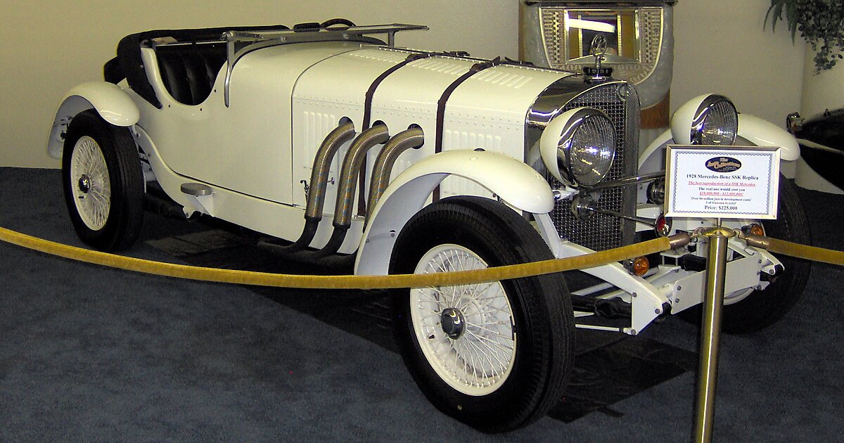 The Auto Collections at The LINQ in Paradise, USA | Tripomatic