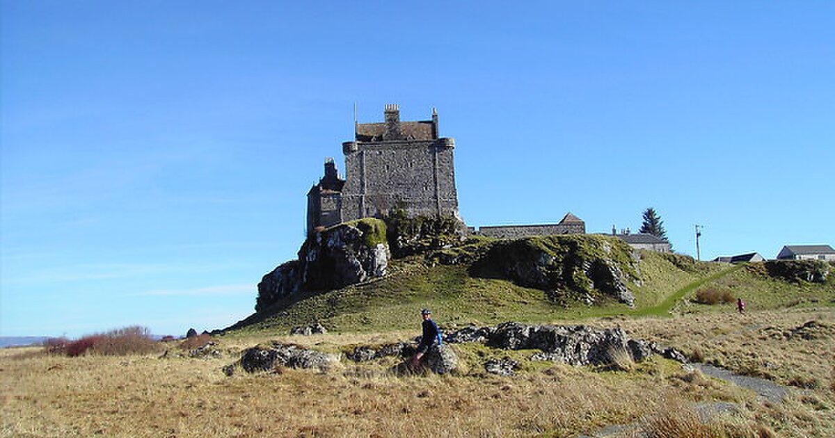 Duart Castle in City of Edinburgh, UK | Tripomatic