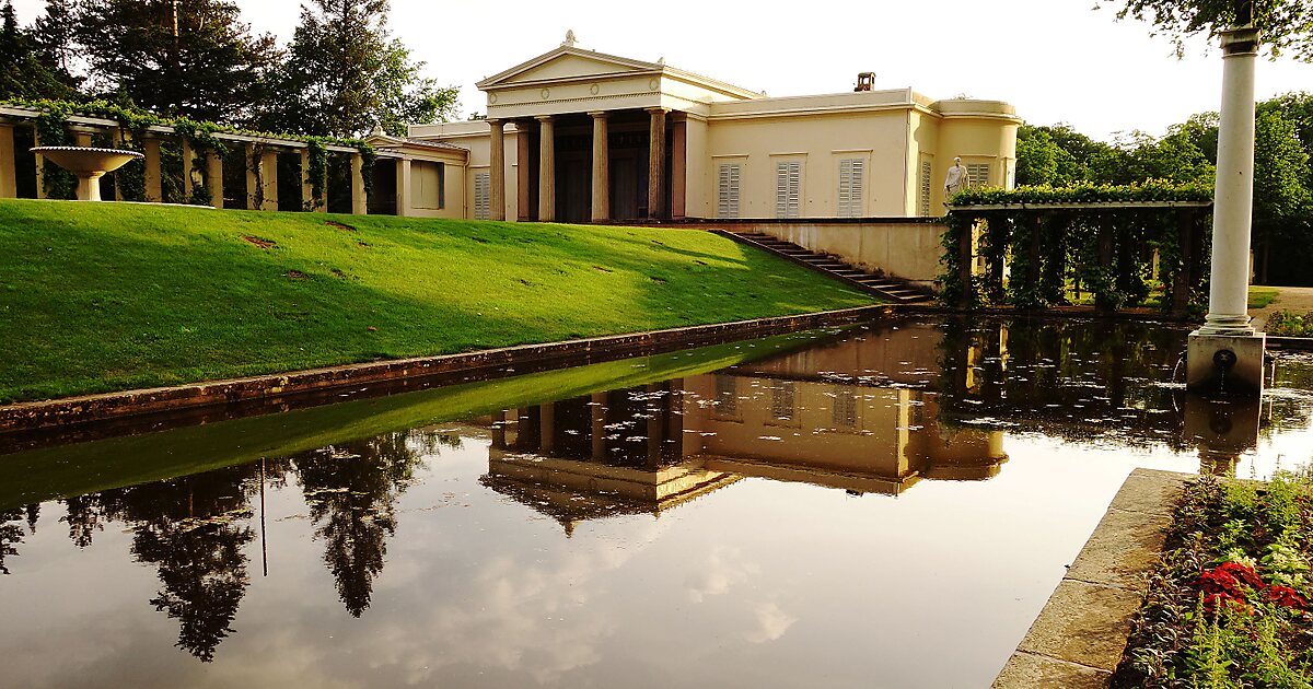 Charlottenhof Palace in Brandenburger Vorstadt, Potsdam, Deutschland ...