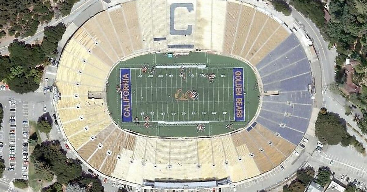 California Memorial Stadium in Berkeley, California, United States ...
