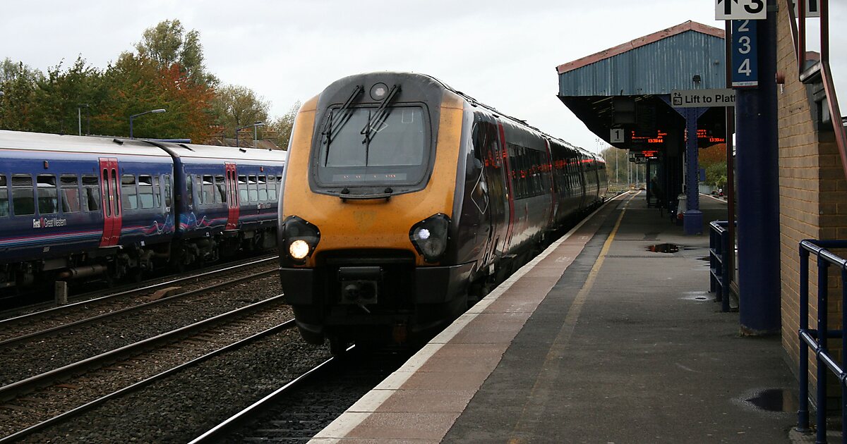 Oxford Railway Station in City Centre, Oxford, UK | Sygic Travel