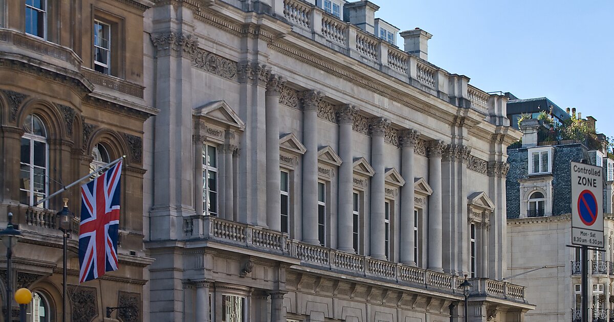 HSBC UK in Reading, Berkshire, UK | Tripomatic