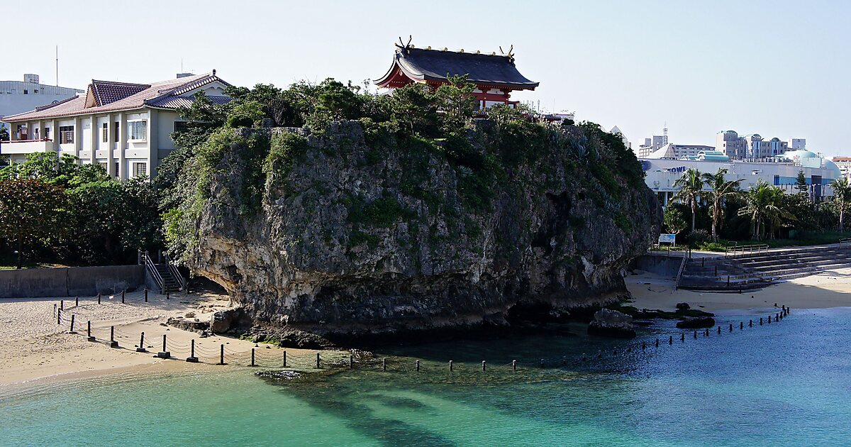 Naminoue Shrine
