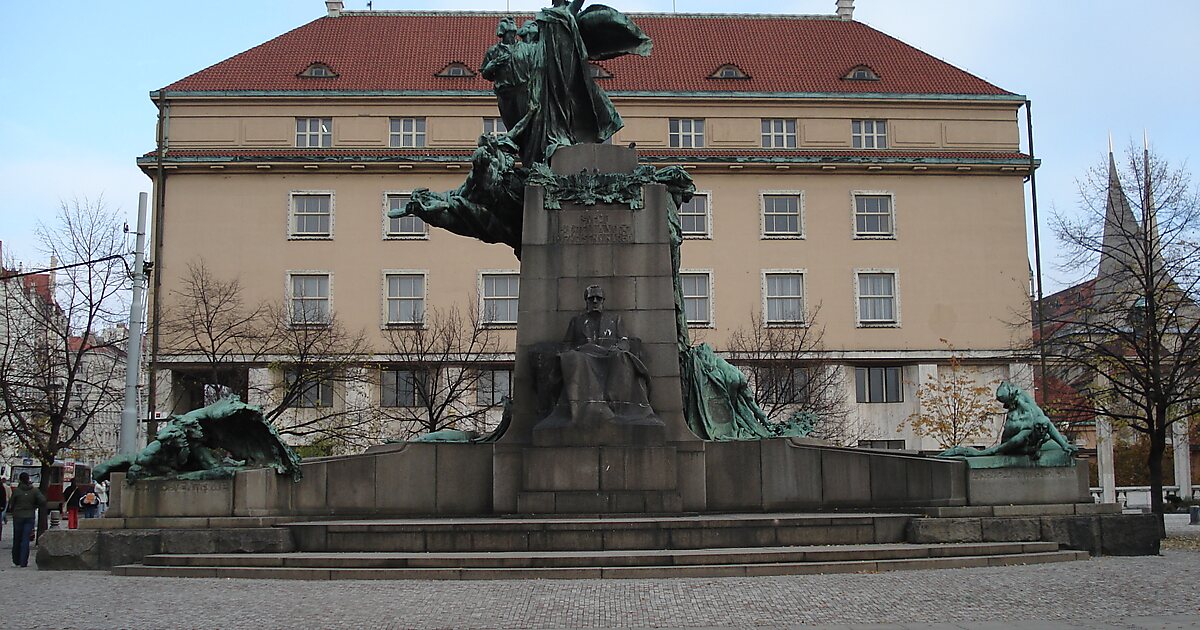 František Palacký Monument, Prague