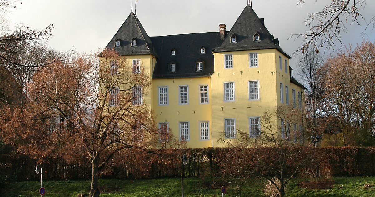 Schloss Alfter in Alfter, Deutschland | Tripomatic