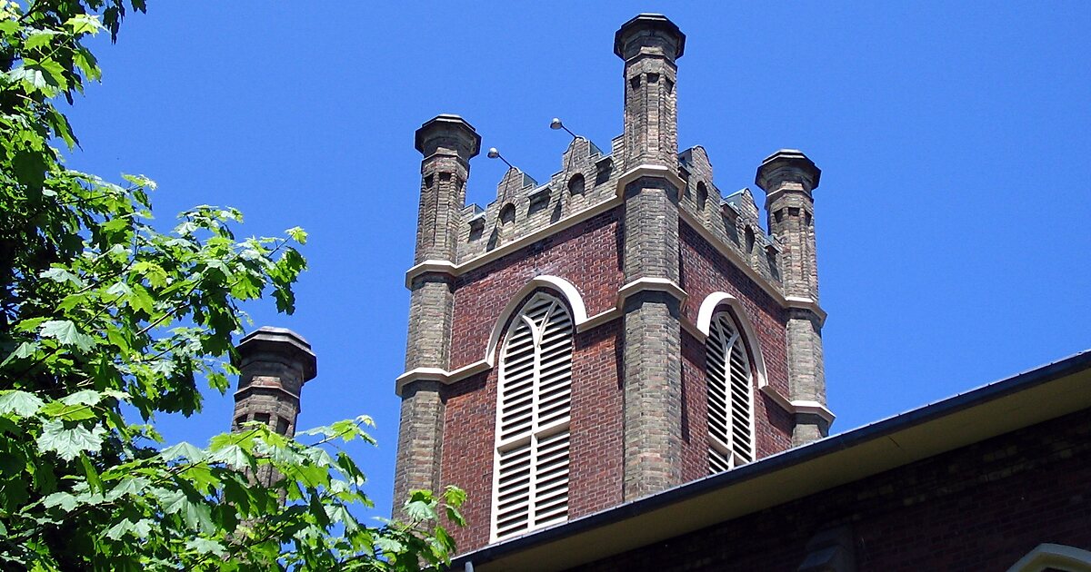 Little Trinity Anglican Church in Toronto Centre, Canada | Tripomatic