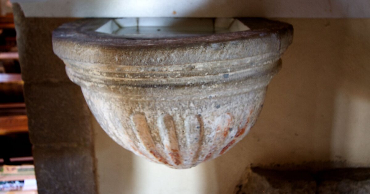 Church of Santiago de Gobiendes in Colunga, Spain | Tripomatic