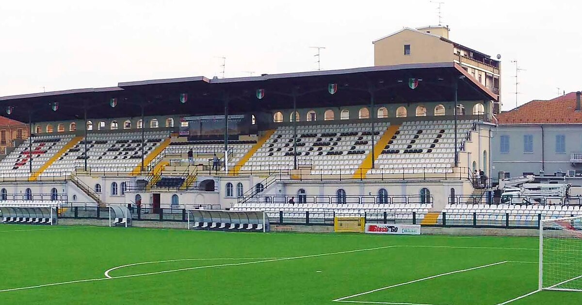 Estadio Silvio Piola en Vercelli, Italia | Tripomatic