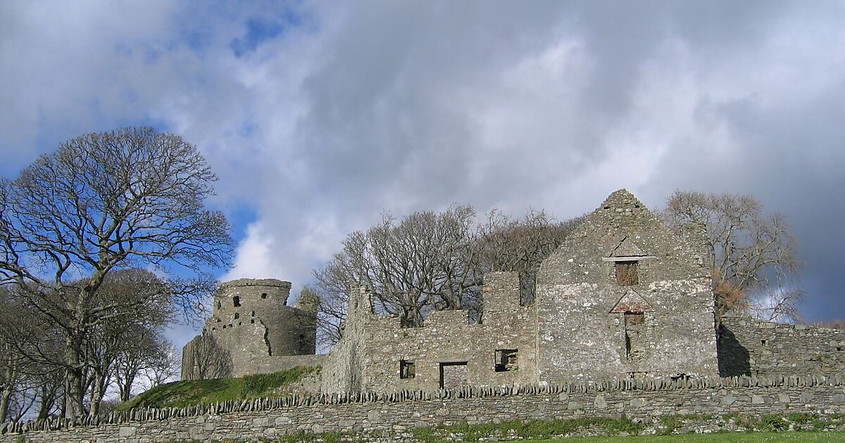 Dundrum Castle in Rathdown Poor Law Union, Ireland | Tripomatic