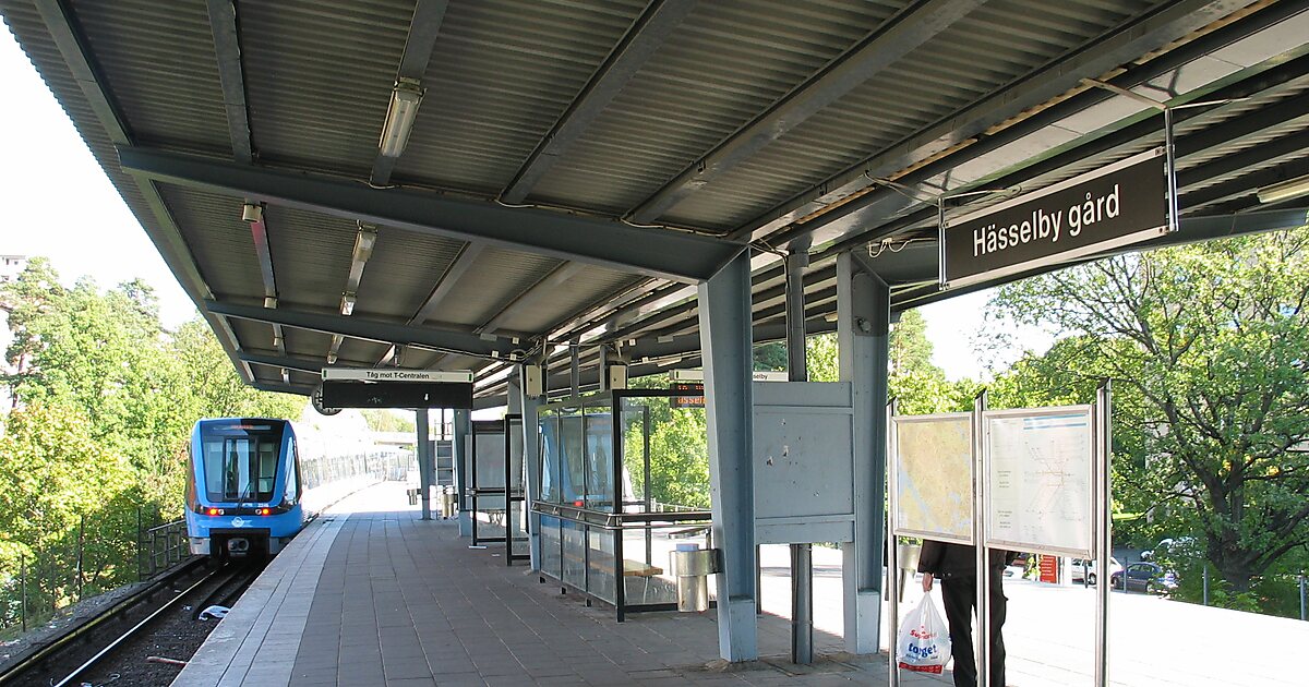 Hässelby gård metro station in Stockholms kommun, Sweden | Tripomatic