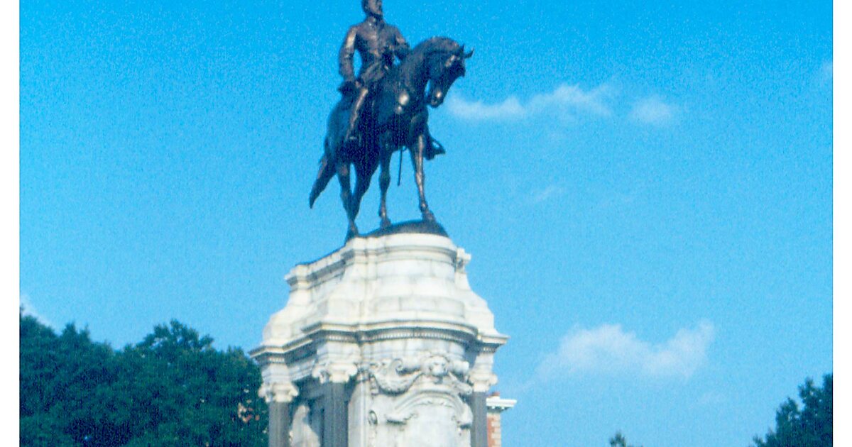 Matthew Fontaine Maury Monument in Richmond, Virginia | Tripomatic