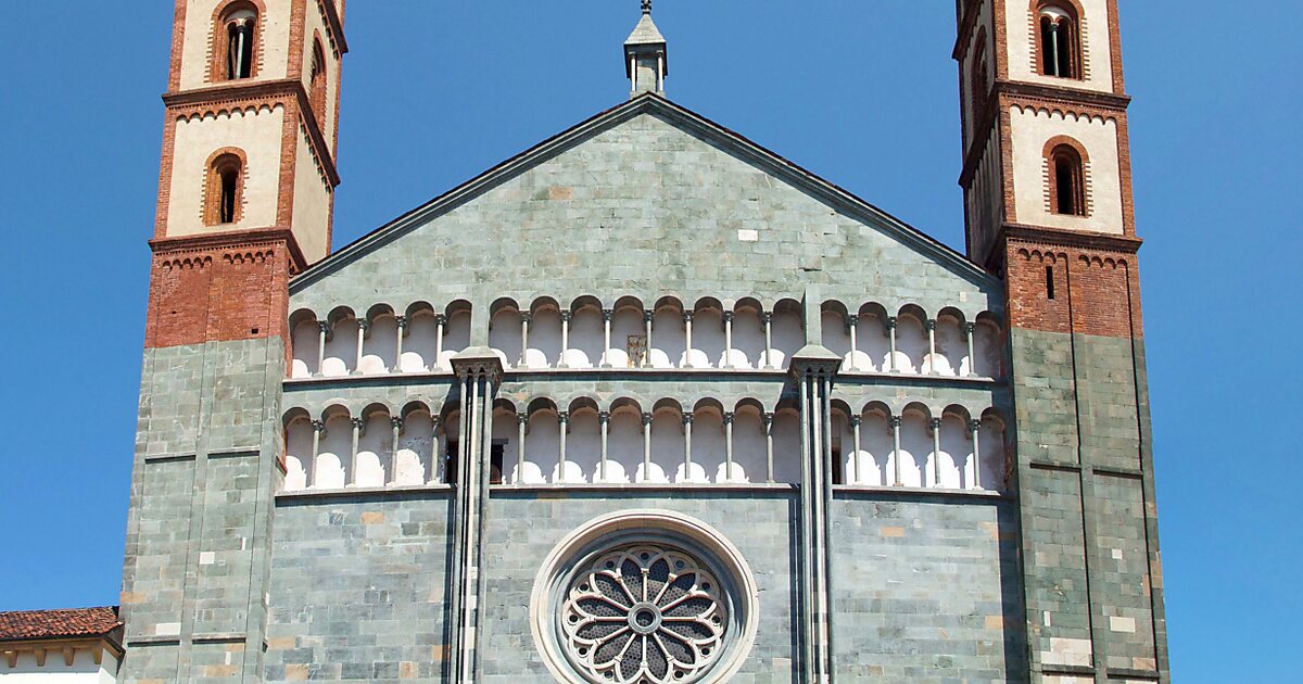 Basilica di Sant'Andrea in Centro, Vercelli, Italy | Tripomatic