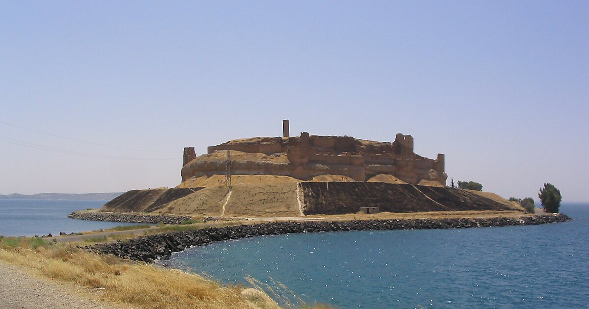 Qal'at Ja'bar in Raqqa Governorate, Syria | Tripomatic