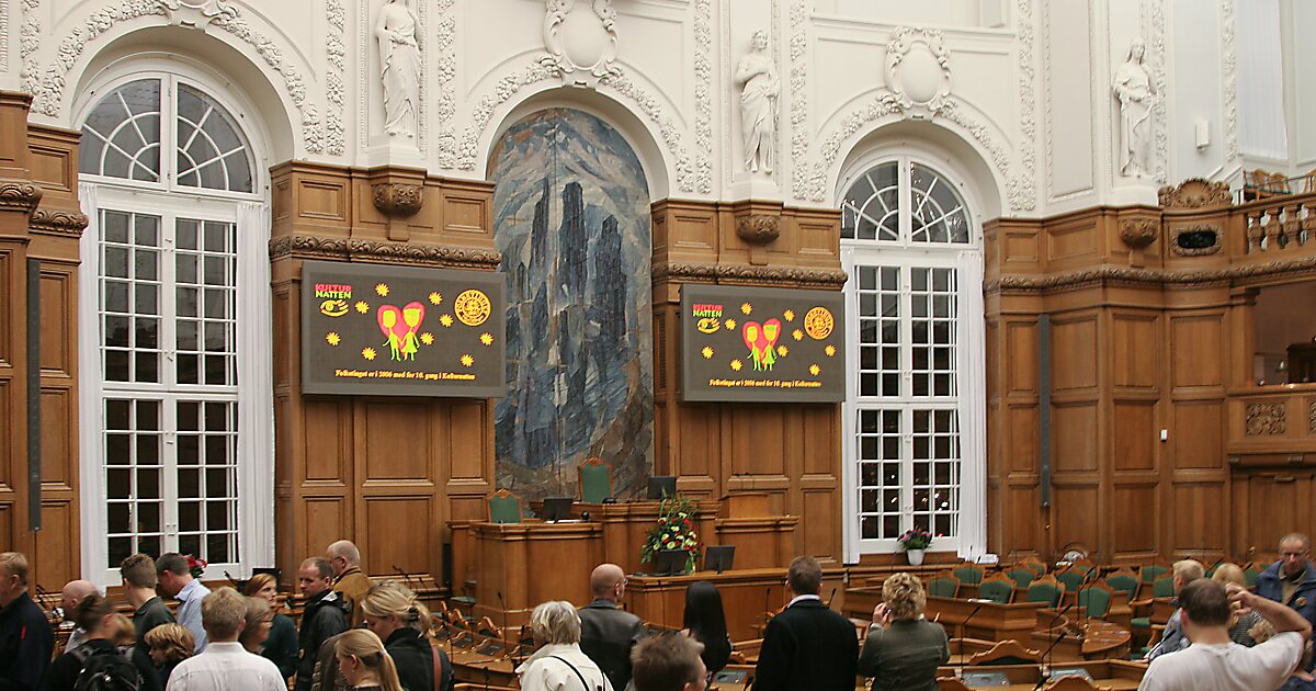Folketing in Kopenhagen, Dänemark | Tripomatic