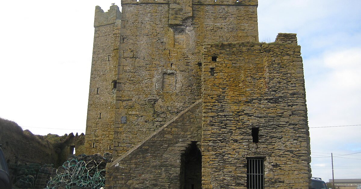 Slade Castle in Slade, Ireland | Tripomatic