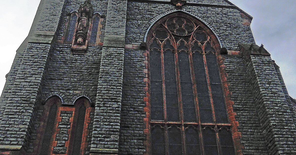 Cardiff Metropolitan Cathedral of Saint David in Cardiff, UK | Tripomatic