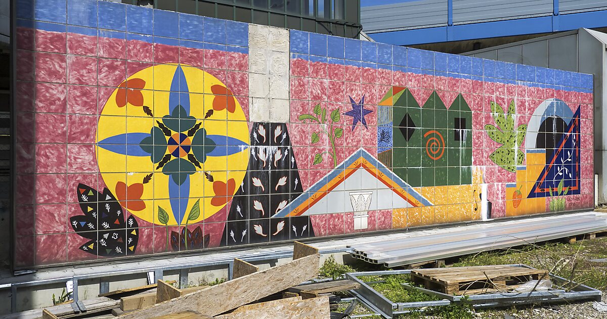 Erdberg station in Vienna, Austria | Tripomatic