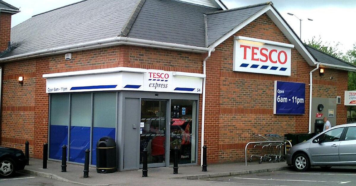 Tesco Express - Walsall, Royaume-Uni | Tripomatic