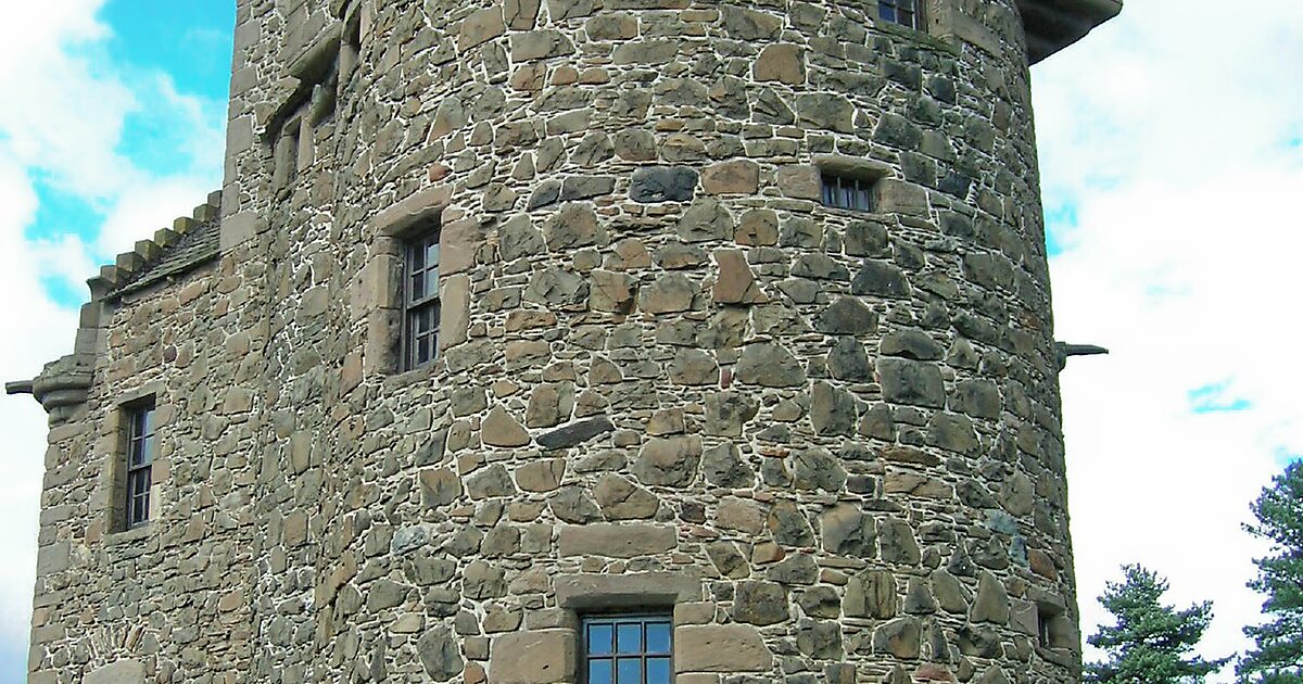 Claypotts Castle in Dundee, UK | Tripomatic