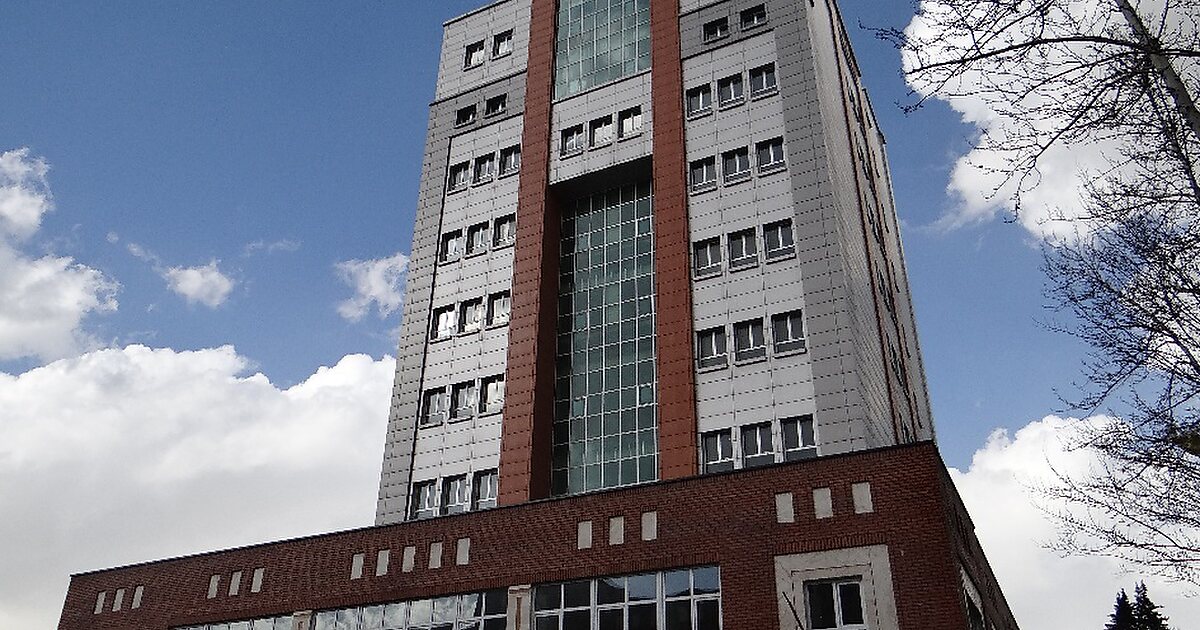 Shahid Rajaee University in District 4, Tehran, Iran | Tripomatic