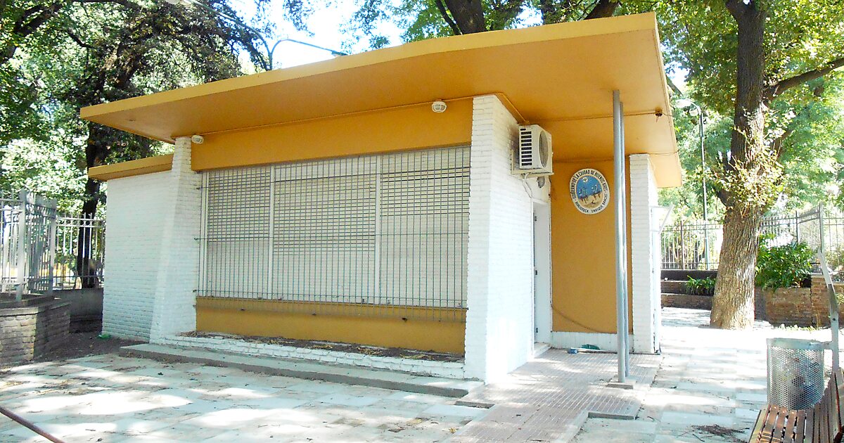 Parque de los Patricios en Parque Patricios, Buenos Aires, Argentina ...