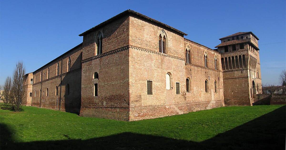 Pandino Castle in Pandino, Italy | Tripomatic