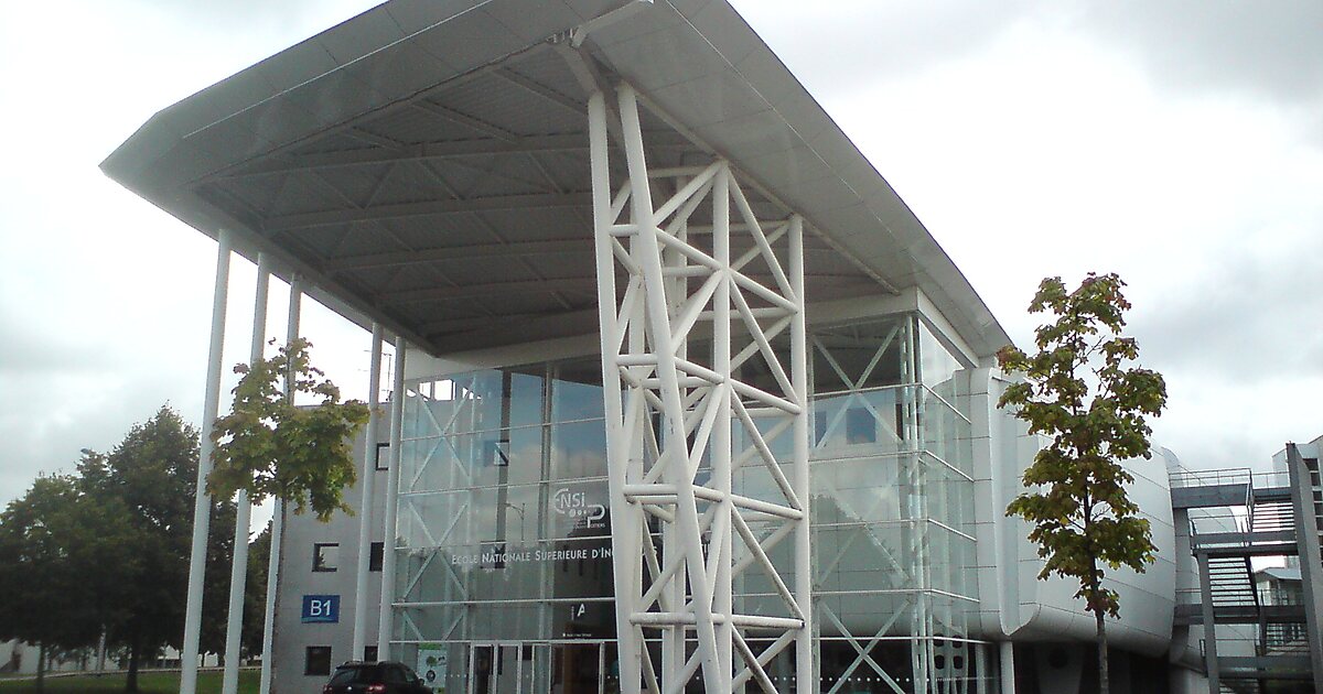 École nationale supérieure d'ingénieurs de Poitiers in Poitiers, France ...